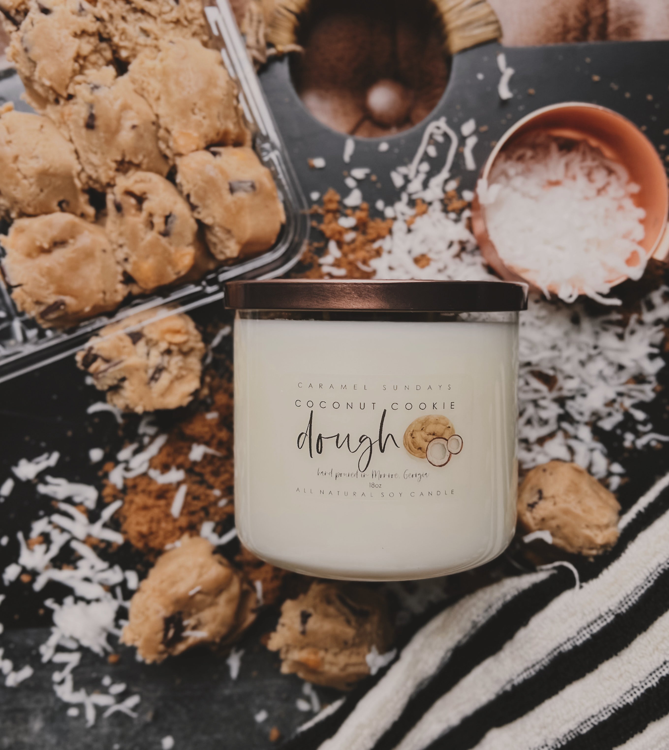 All Natural Hand Poured Soy Candles – Caramel Sundays